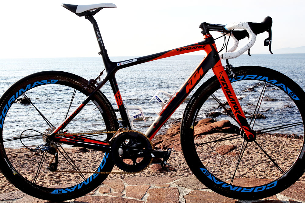 Le KTM de Delko Marseille-Provence KTM - Velo 101