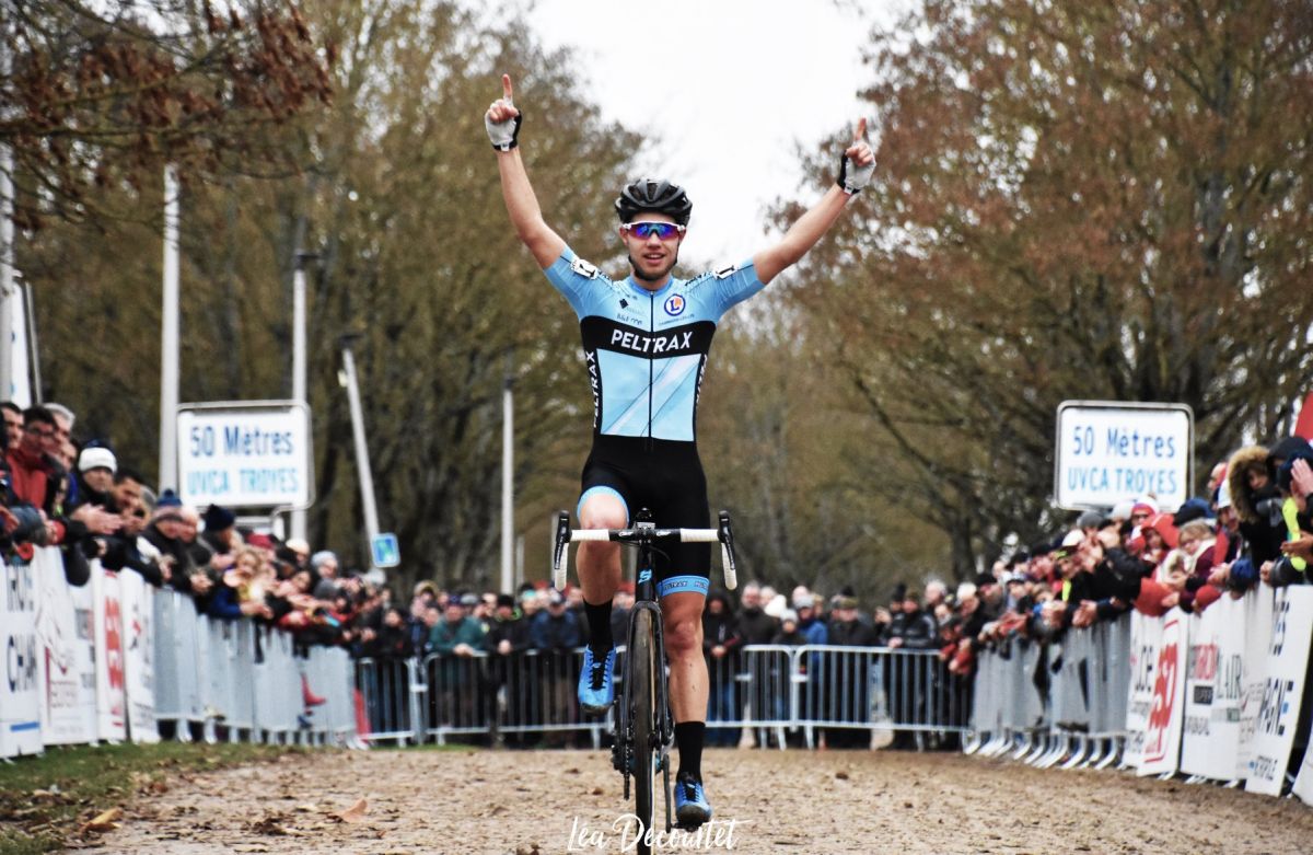 Lucas Dubau "je sors enfin la tête de l'eau" - Velo 101