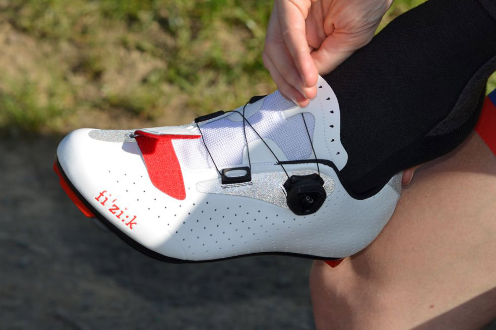 Test des chaussures Fizik R5B - Velo 101