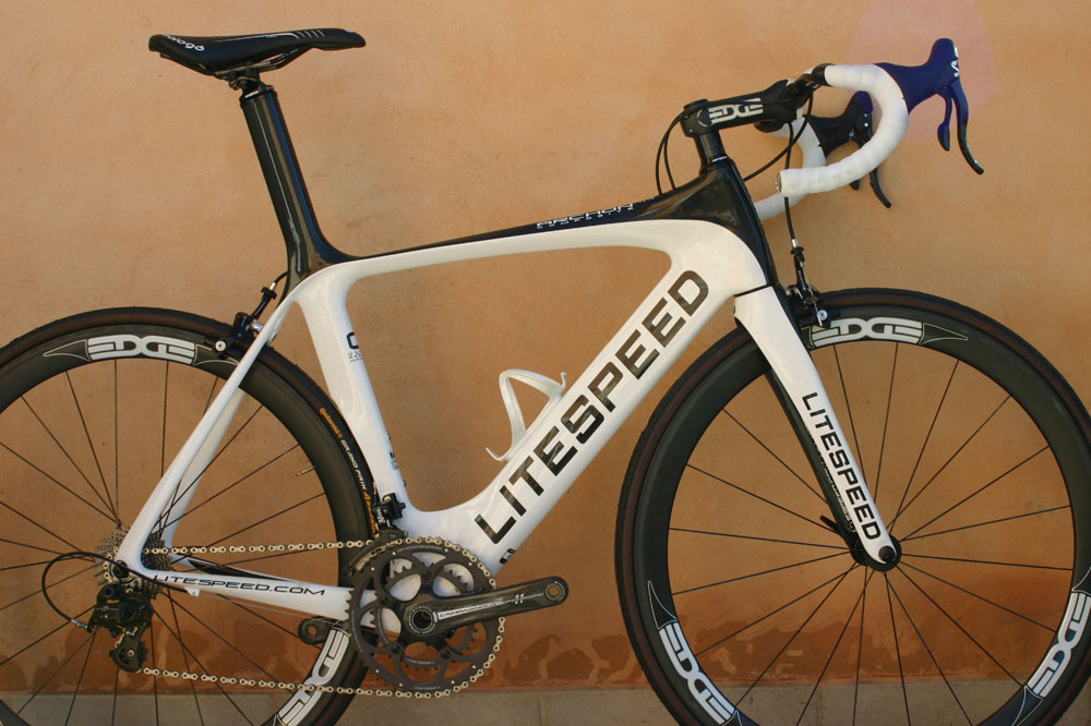 Test de l'Archon C1 de chez Litespeed - Velo 101