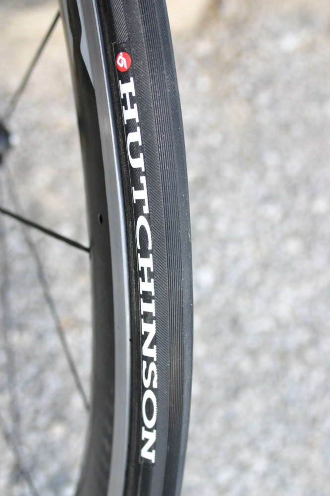 Test des boyaux Hutchinson Pro Tour - Velo 101 Test des boyaux Hutchinson Pro Tour - Velo 101