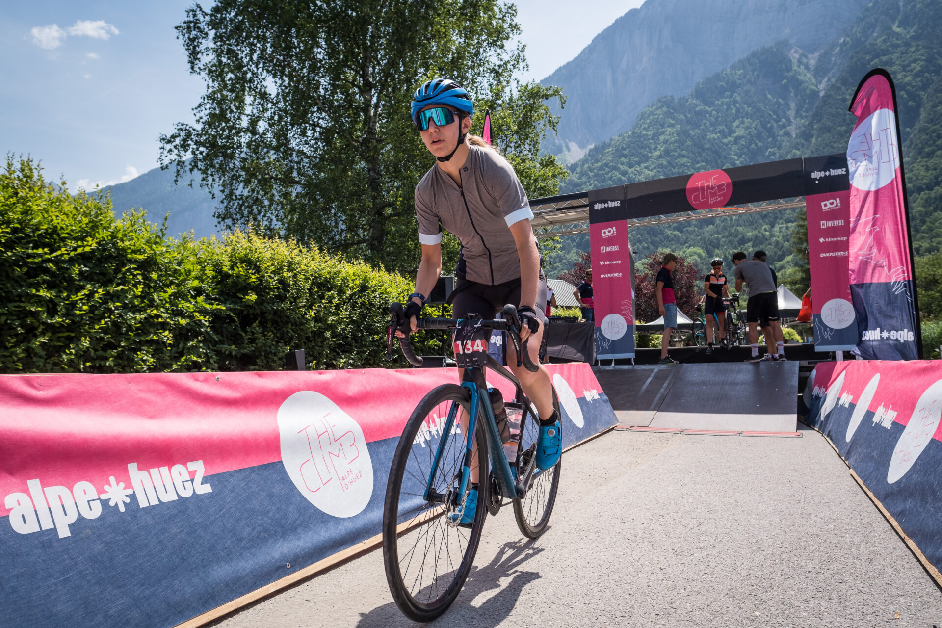 THE CLIMB Alpe d'Huez revient en 2023 après une première édition ...