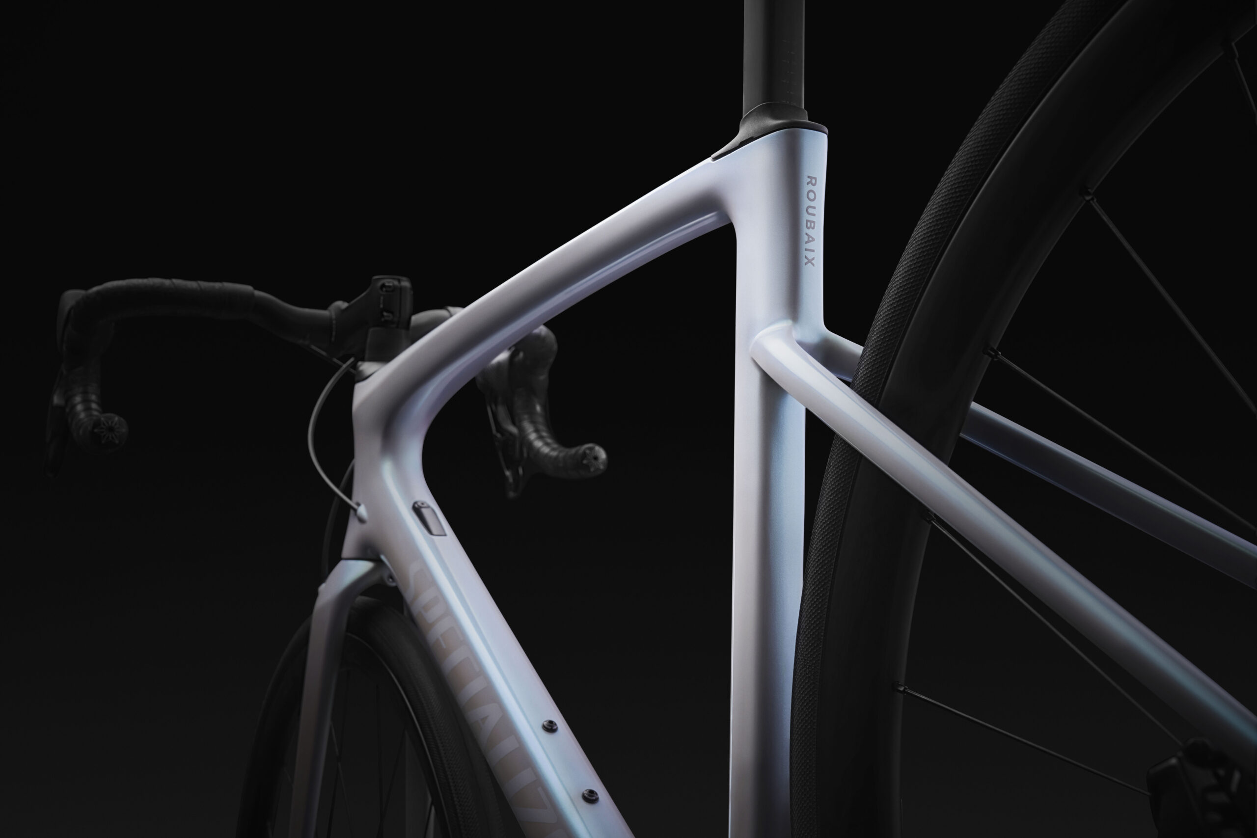 Specialized dévoile le nouveau Roubaix SL8 - Velo 101