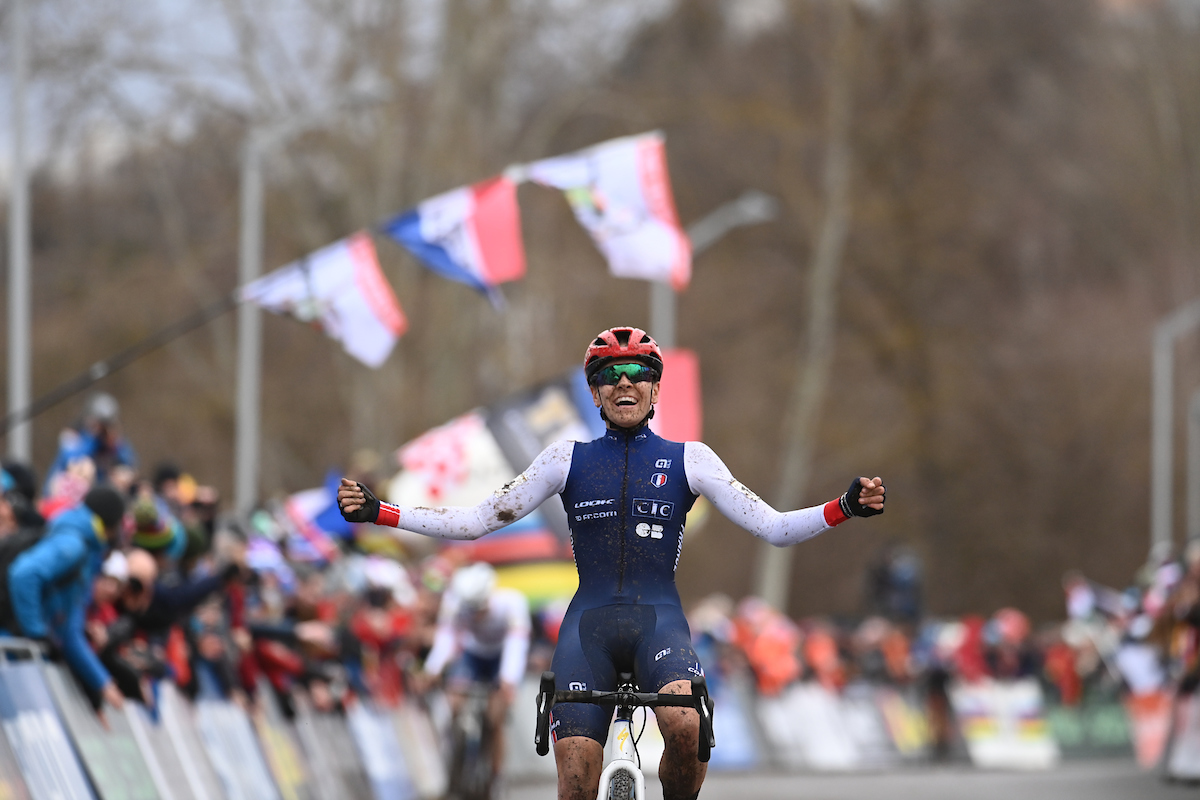 Cyclo-cross : Célia Gery sacrée championne du monde chez les Juniors ...
