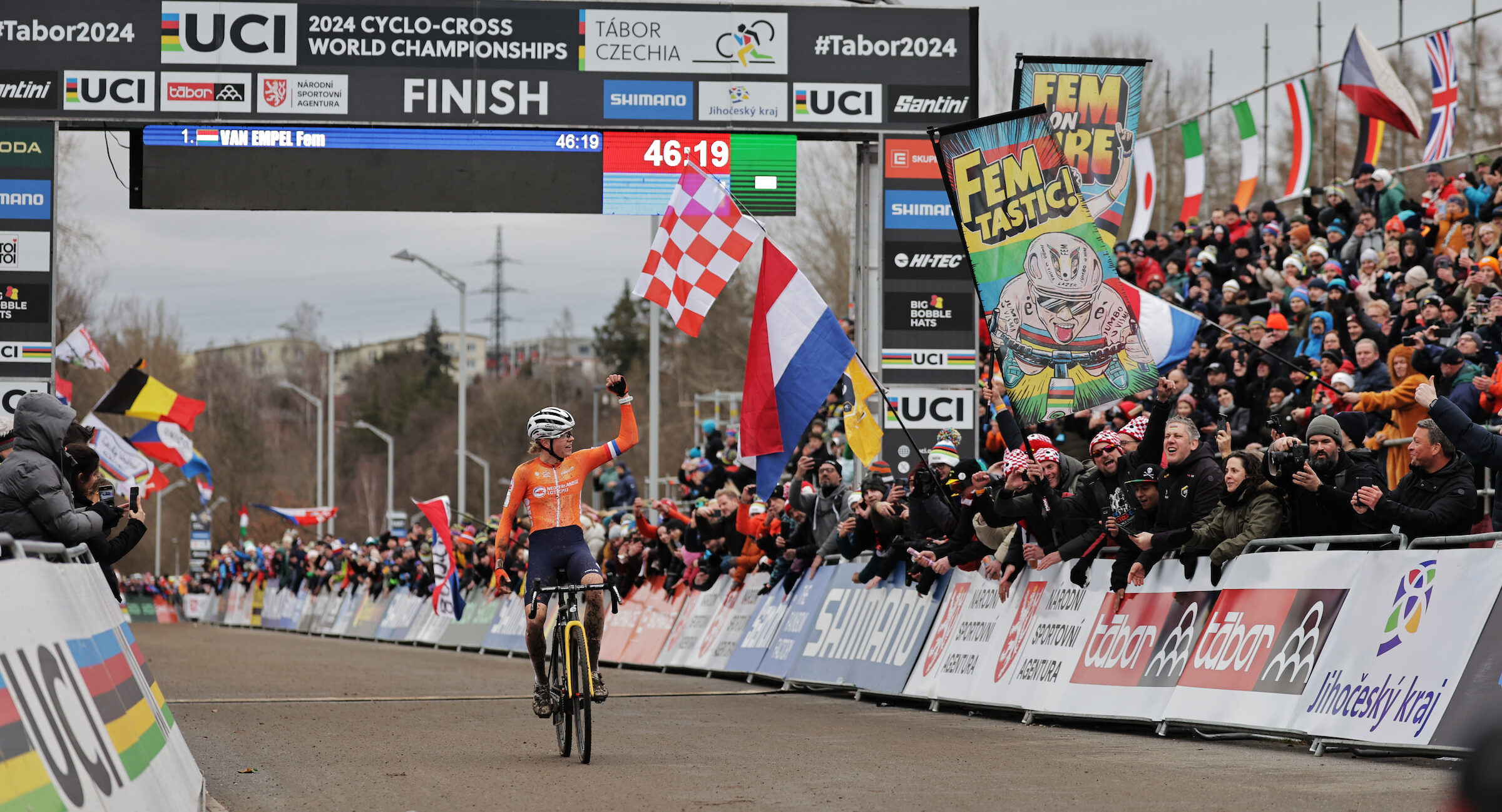 Championnats du monde Cyclo-cross : Mathieu van der Poel dans la ...