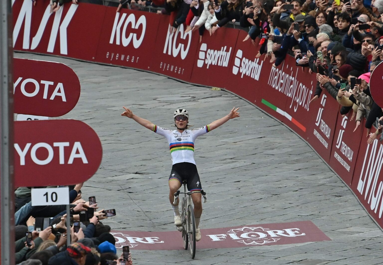Strade Bianche 2026 : le parcours et les favoris - Velo 101