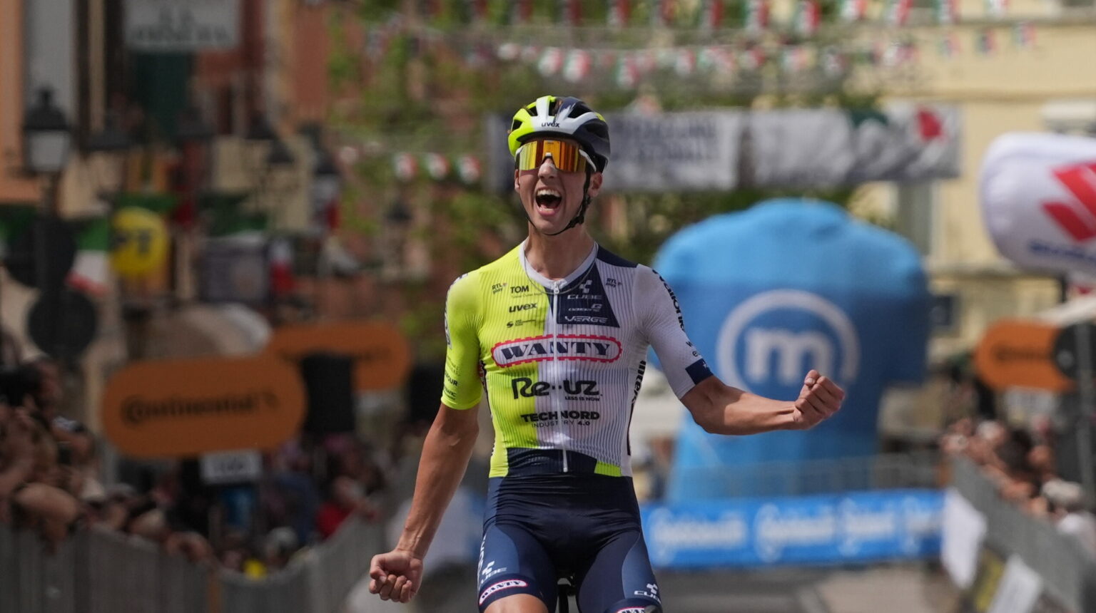 5ème étape Giro Next Gen : Matisse Van Kerckhove fait coup double ...