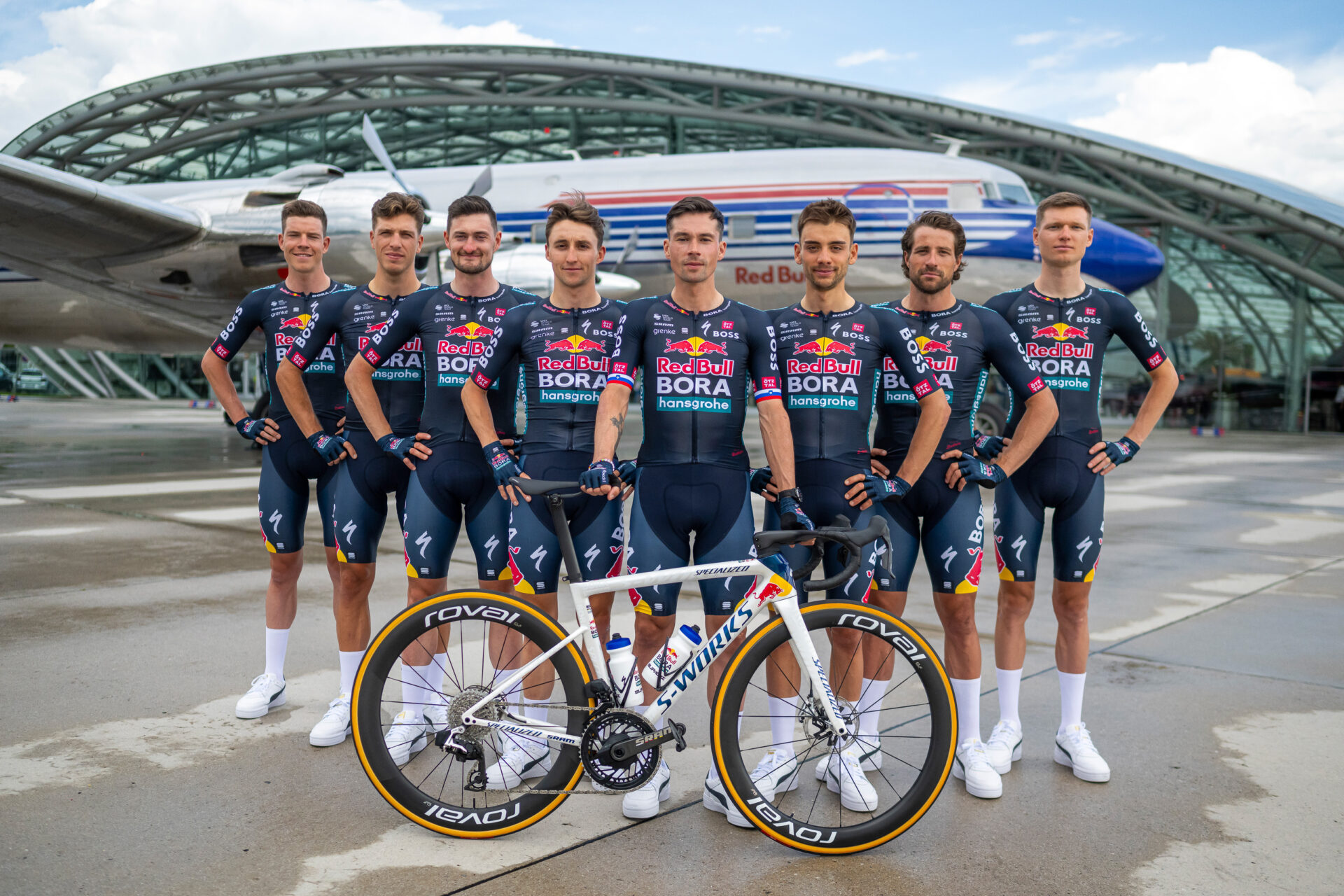 Le nouveau maillot de la Red Bull Bora-Hansgrohe - Velo 101 Le nouveau maillot de la Red Bull Bora-Hansgrohe - Velo 101