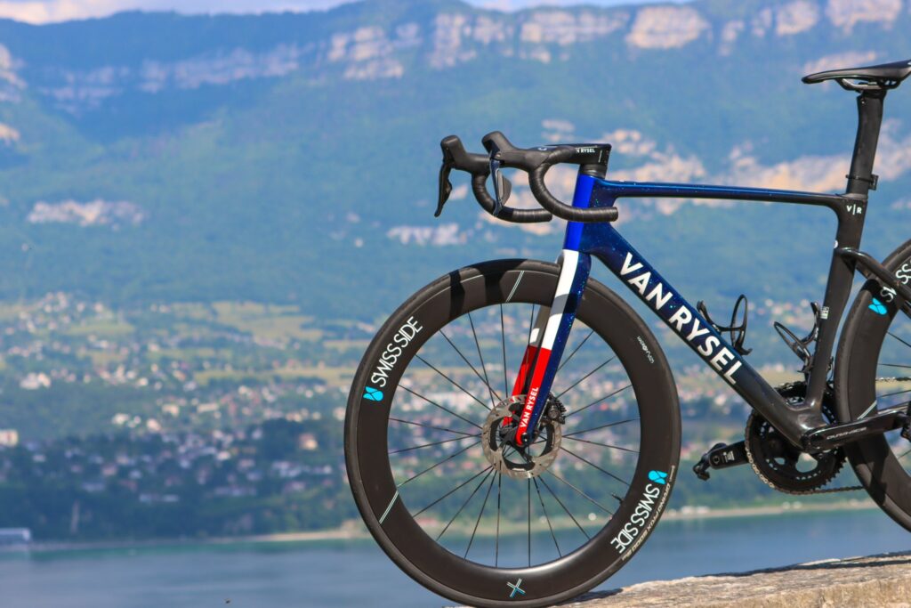 Le nouveau Van Rysel RCR Pro de Noa Isidore - Velo 101