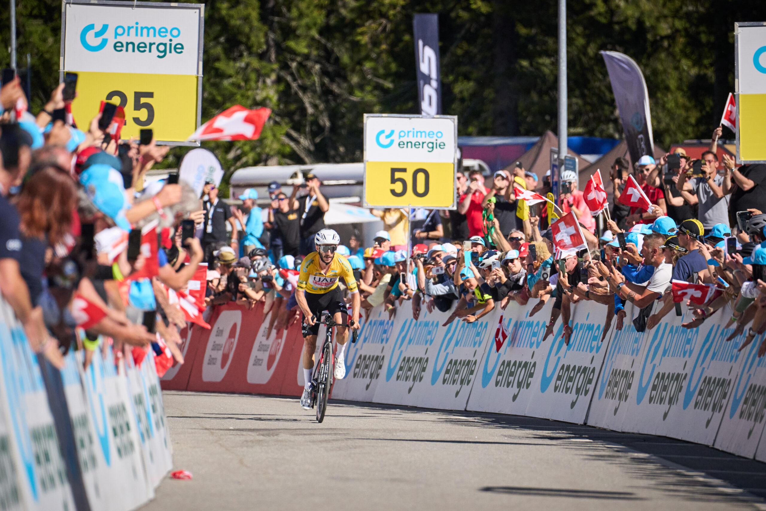 Tour de Suisse 2025 : Romain Grégoire premier leader ! - Velo 101