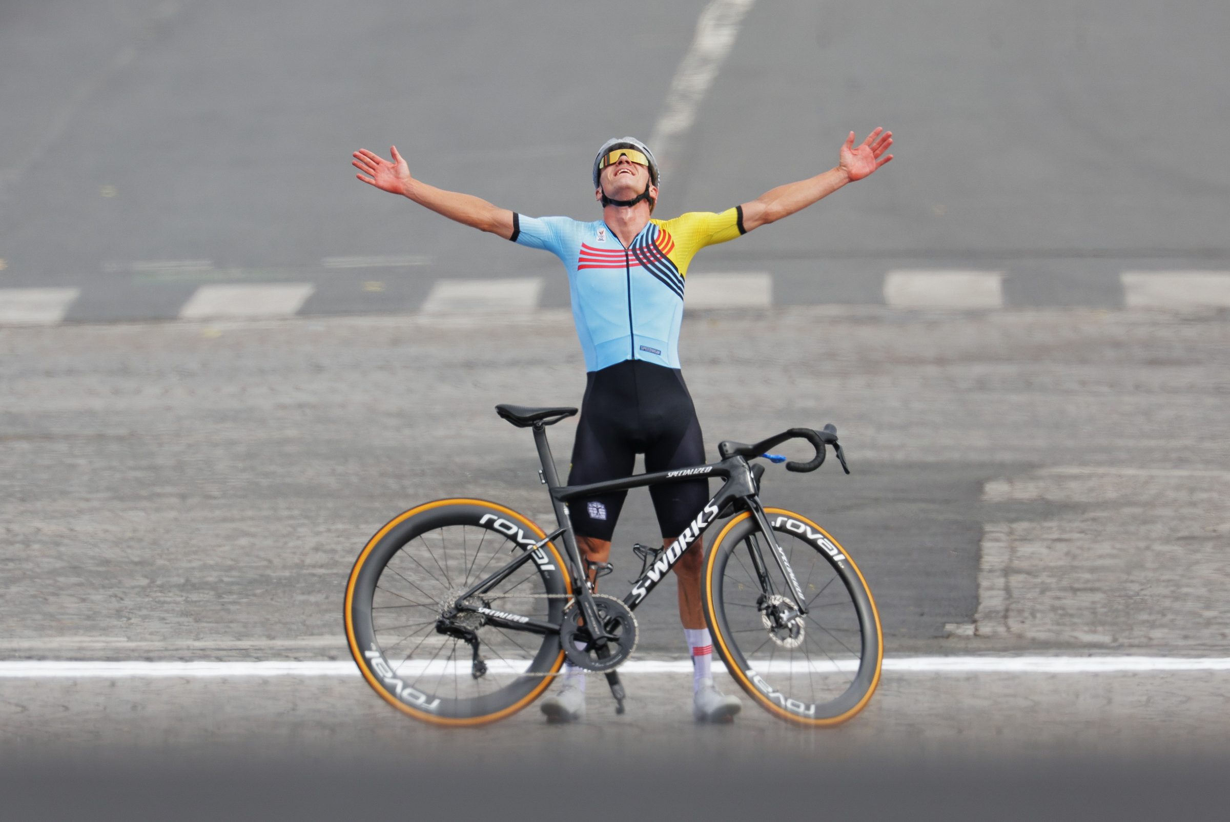 Remco Evenepoel sacré champion olympique de la course en ligne - Velo 101 Remco Evenepoel sacré champion olympique de la course en ligne - Velo 101