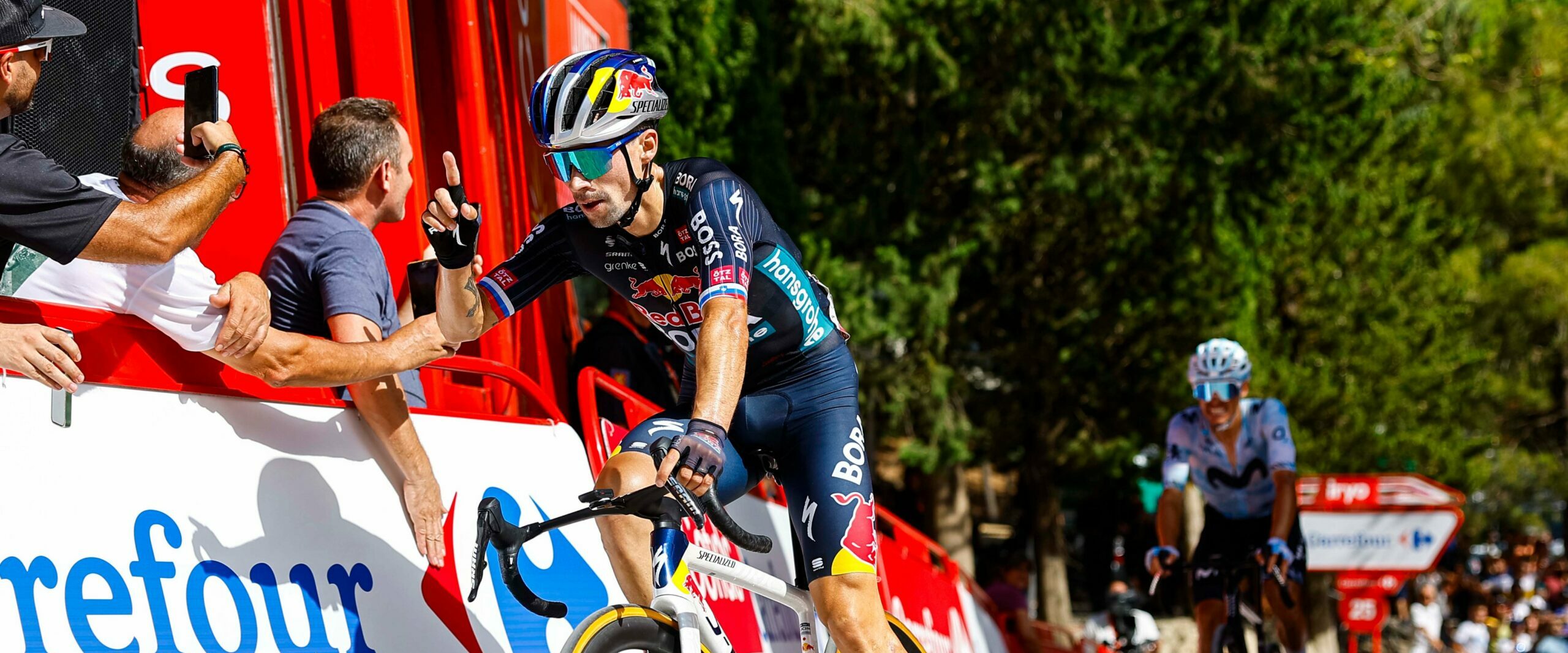 Primož Roglič s'impose sur la 8ᵉ étape de La Vuelta - Velo 101