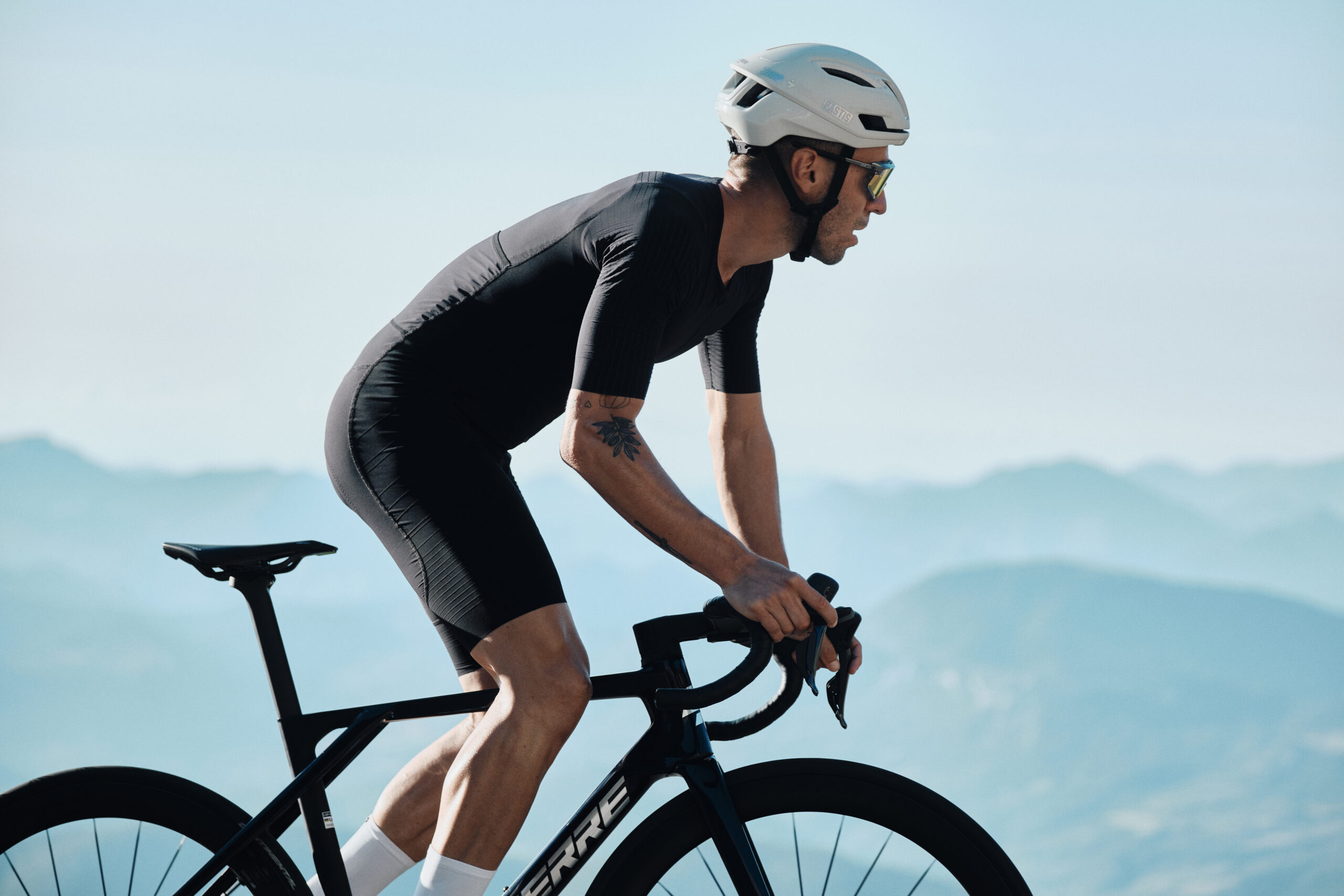 Orbea Rise 2024 : La référence des VTT AE légers se réinvente - Velo 101