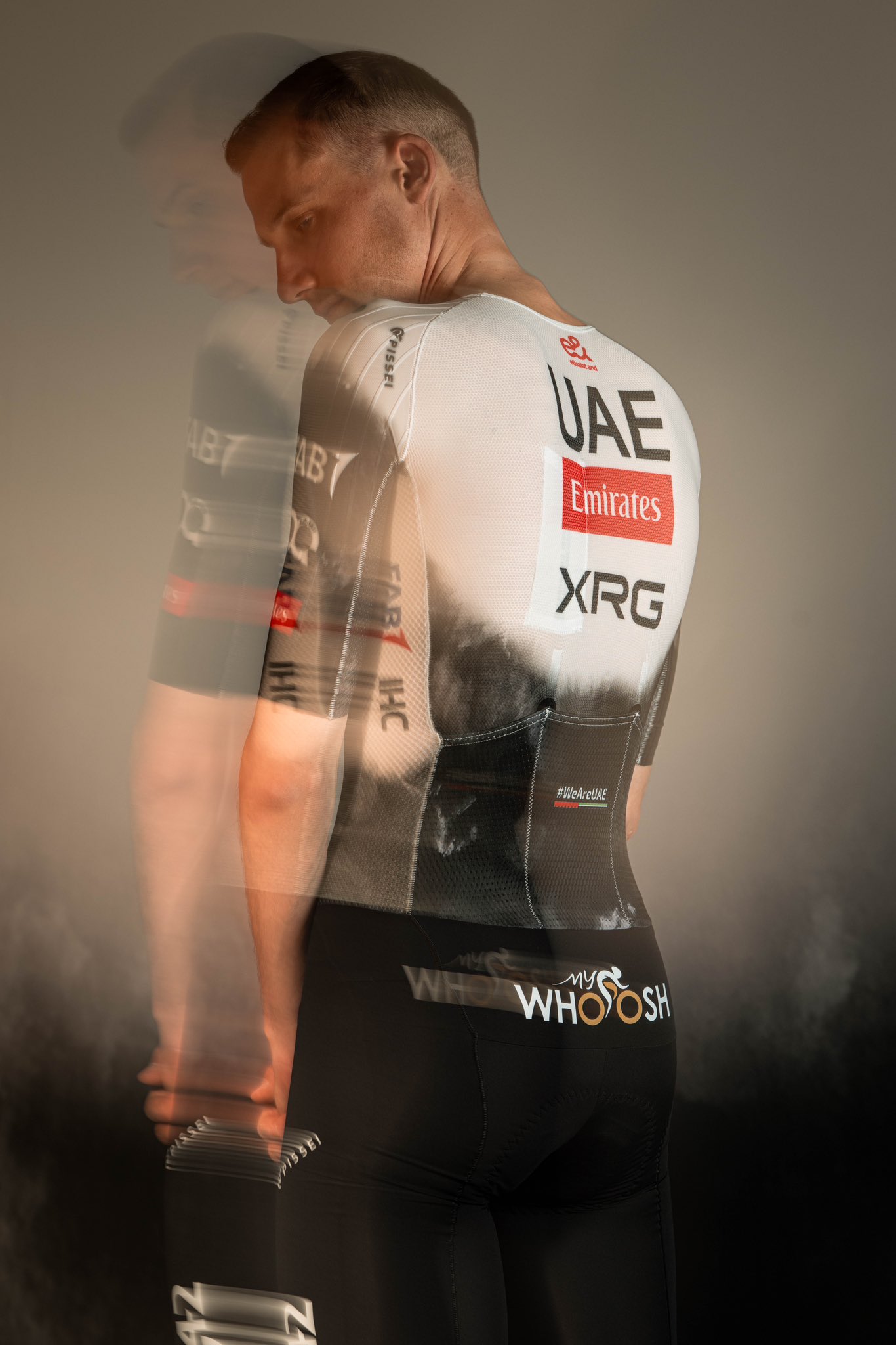 Présentation de l'équipe UAE Team Emirates - XRG 2025 - Velo 101