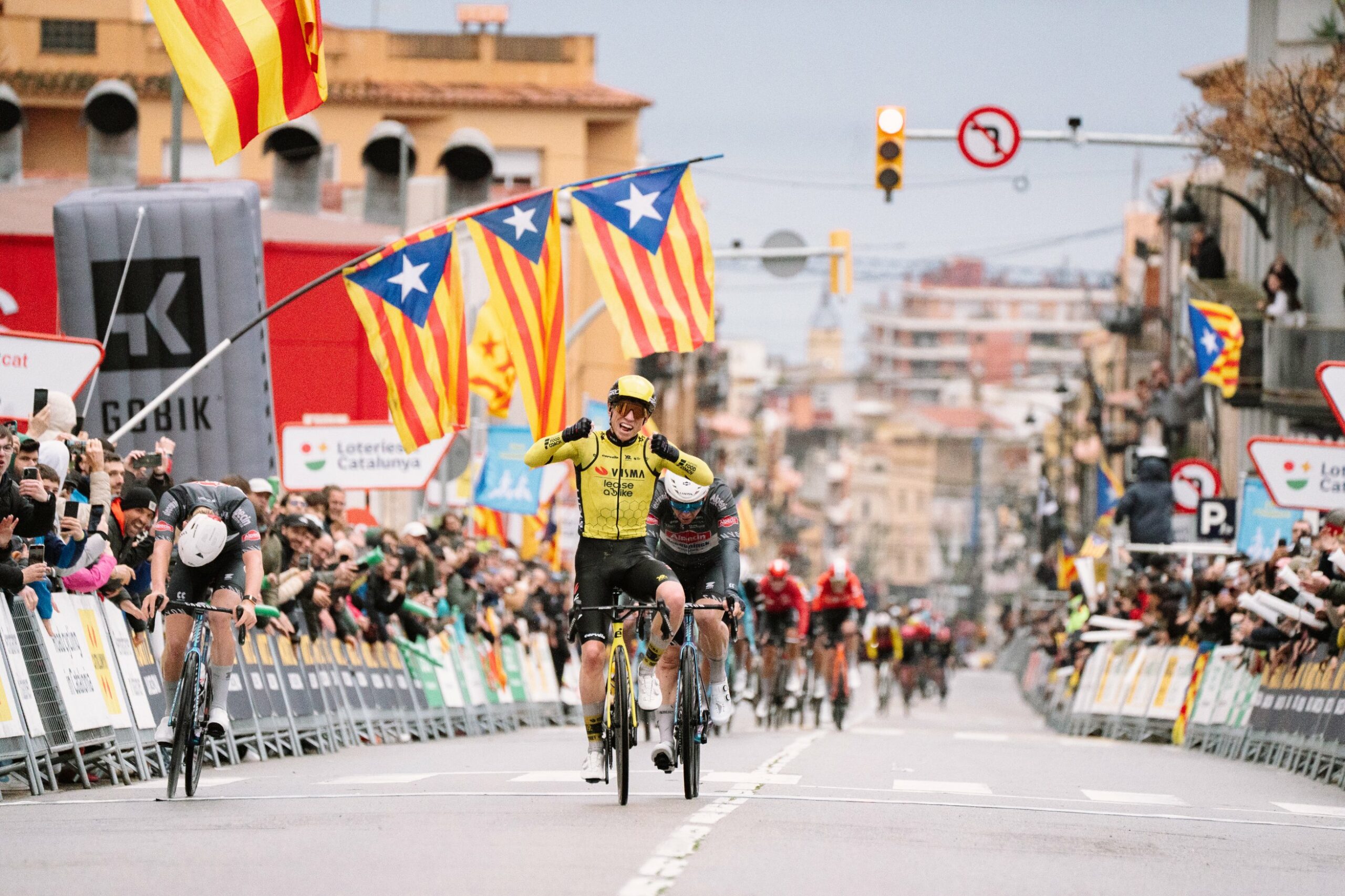 Tour de Catalogne : Matthew Brennan impressionnant sur la 1ʳᵉ étape ...