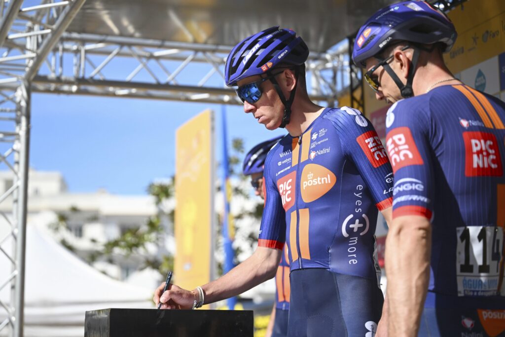 Paris-Nice : Romain Bardet renonce - Velo 101