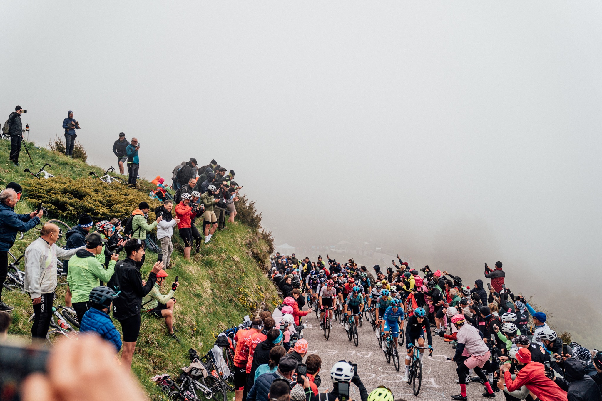 Présentation de la 16ᵉ étape du Giro d'Italia 2025 - Velo 101