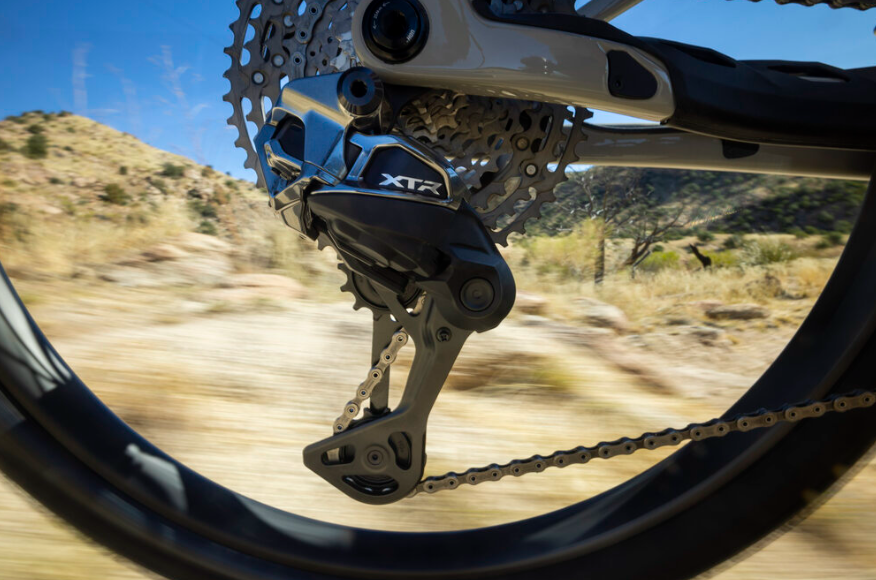 VTT : Shimano dévoile le nouveau groupe XTR M9200 Di2 - Velo 101