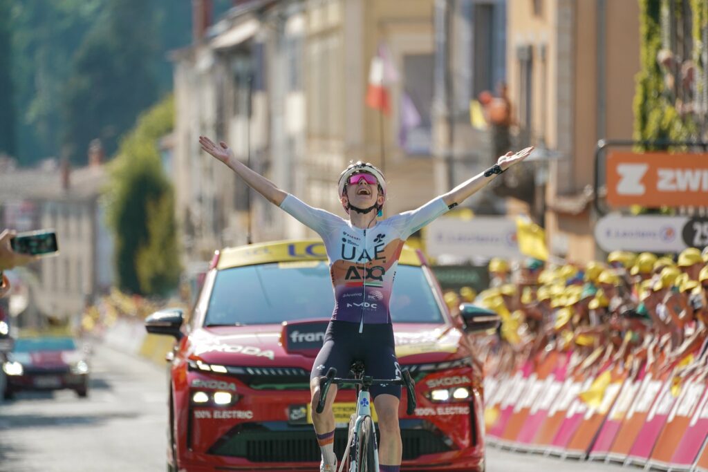 Maeva Squiban triomphe en solitaire sur la 6ᵉ étape du Tour de France ...