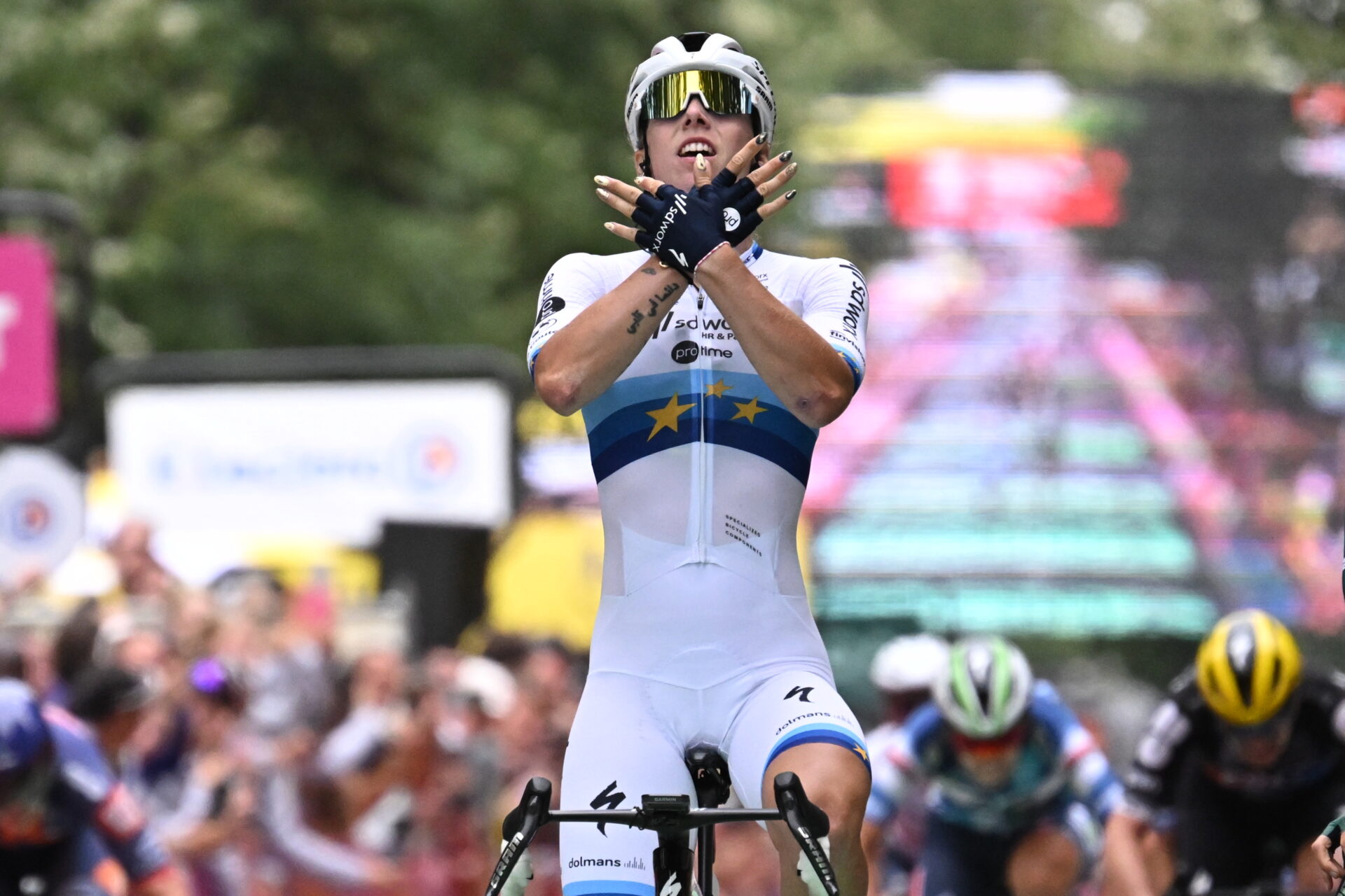 Tour de France Femmes : Lorena Wiebes empoche la 3ᵉ étape, Vollering ...
