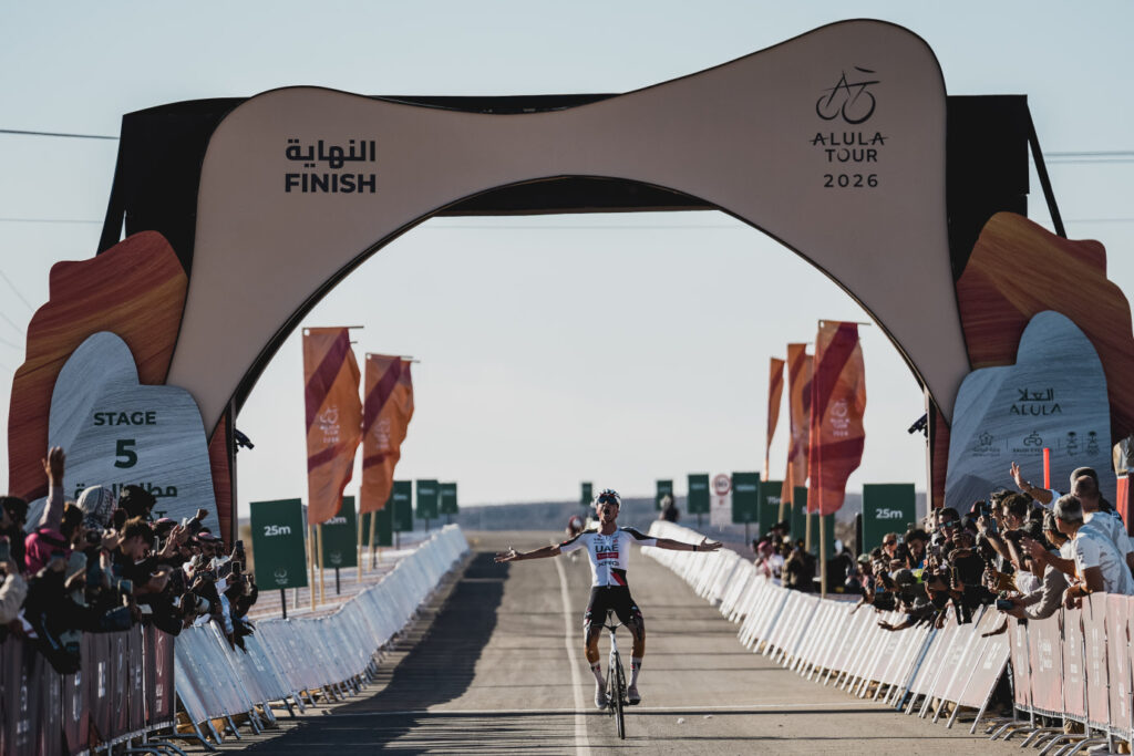 Jan Christen remporte l'AlUla Tour 2026 - Velo 101