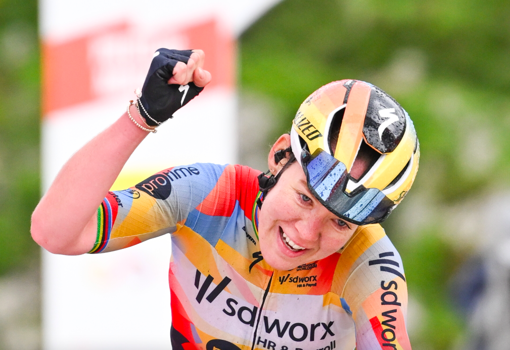 La Vuelta Femenina : Anna van der Breggen prend le pouvoir - Velo 101